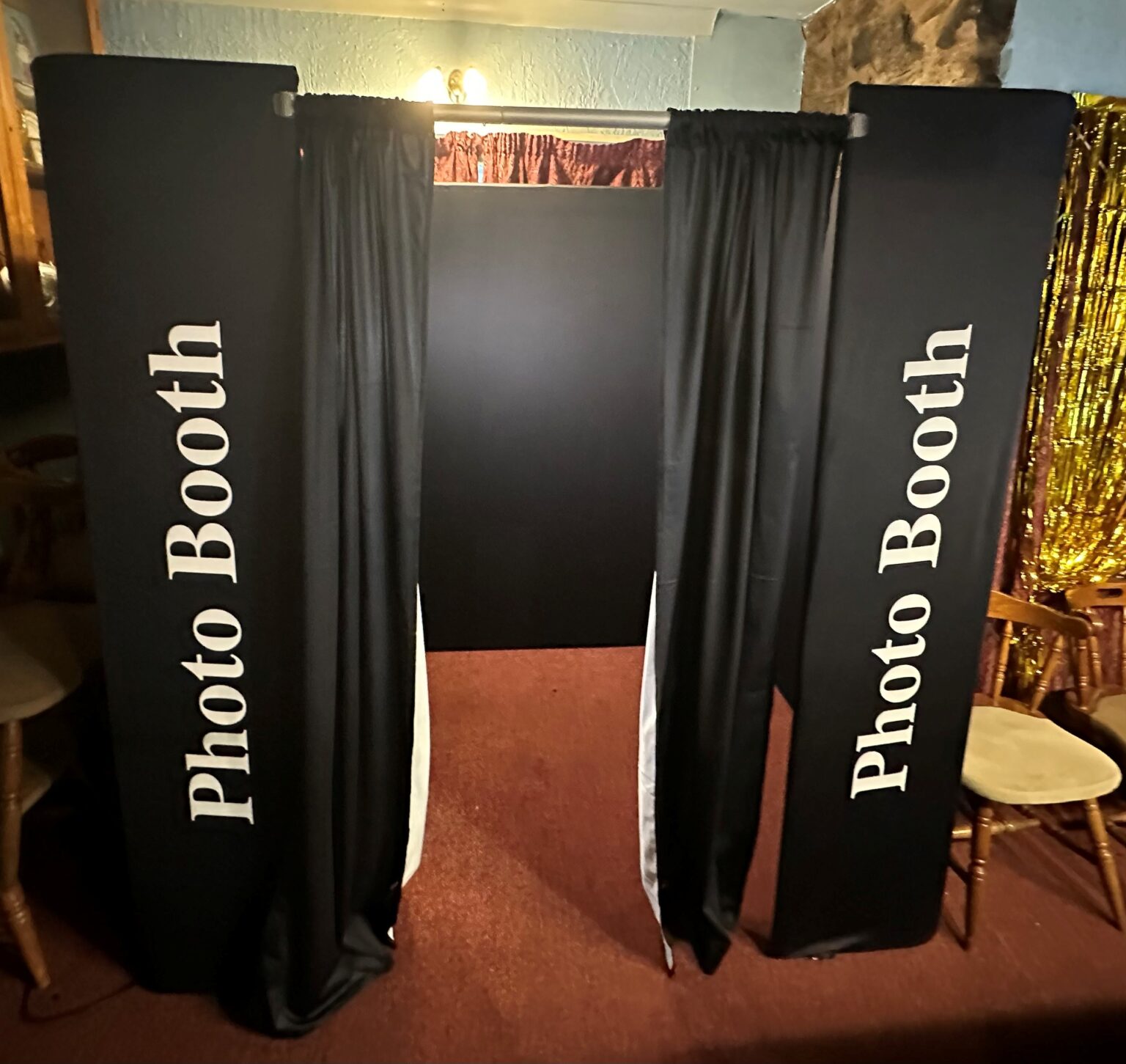 Enclosed Photobooths - JD Entertainments - Photo Booth For Hire Swansea ...